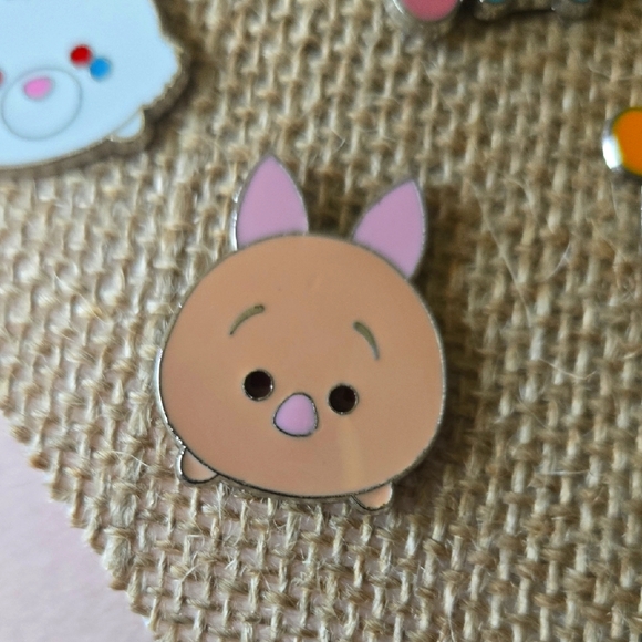 Other | Disney Tsum Tsum Piglet Pin | Poshmark